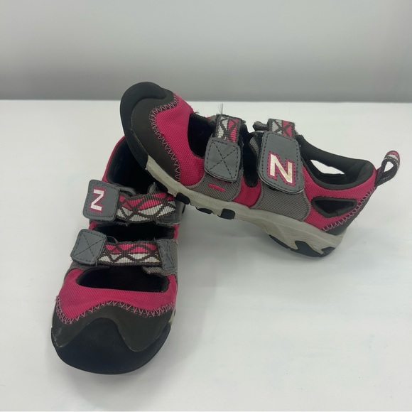 New Balance | Shoes | New Balance Girls 554 Shoes Size 2 | Poshmark